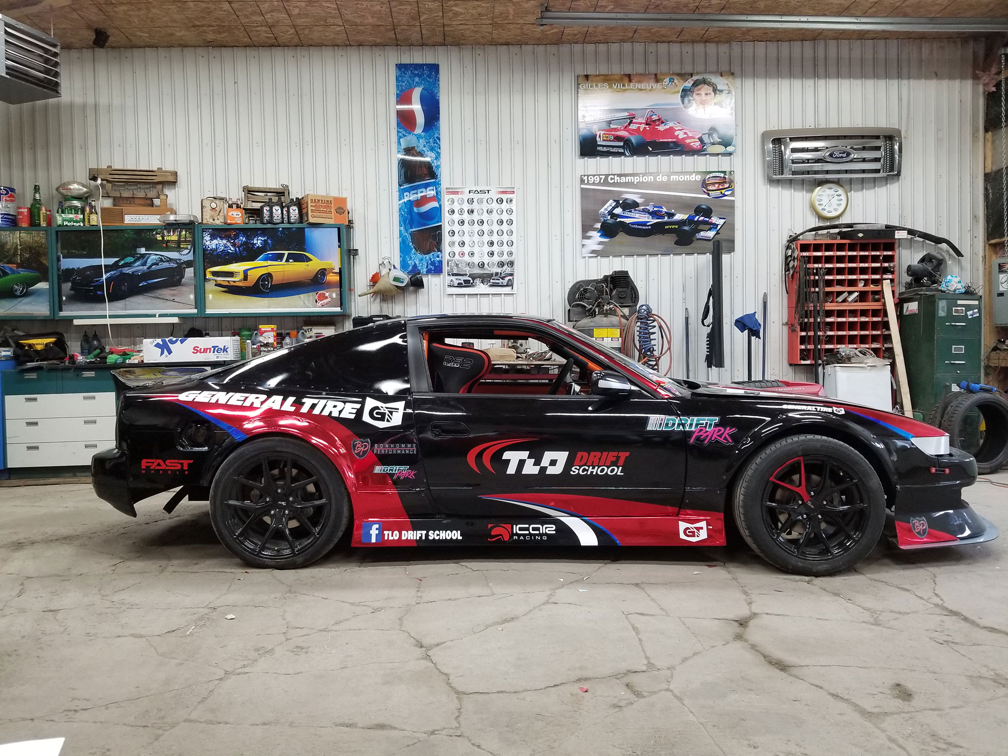 Design – Charles Landriault